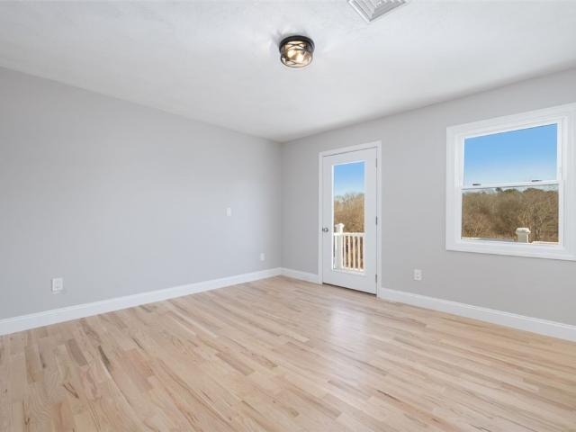 36 Kinnicutt Avenue
