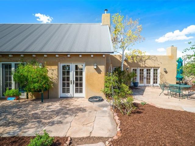36 Lamy Downs, Lamy, NM 87540