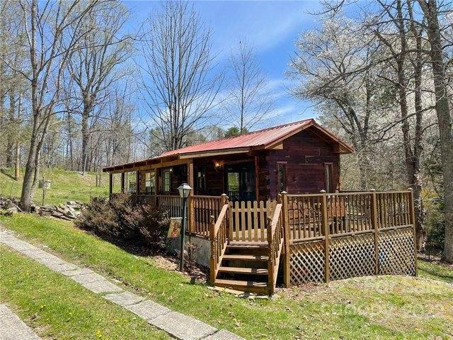 36 Luther Franklin Ln, Newland, NC 28657