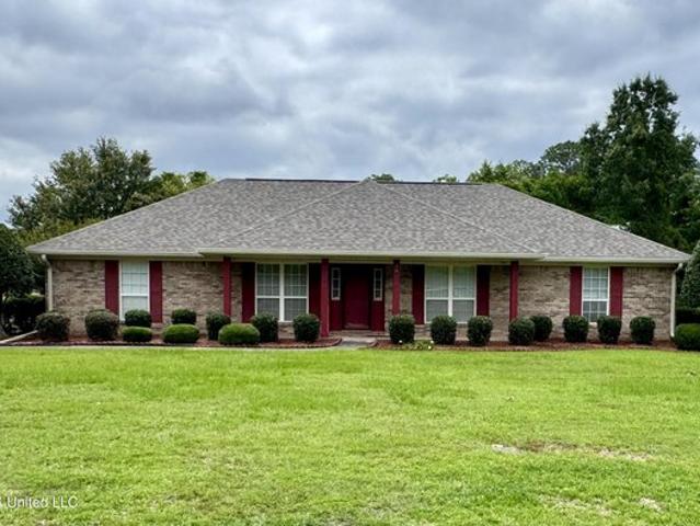 36 Maci Ln, Lucedale, MS 39452