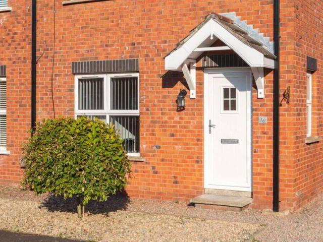 36 Meadowvale Crescent, Bangor, BT19 1HX