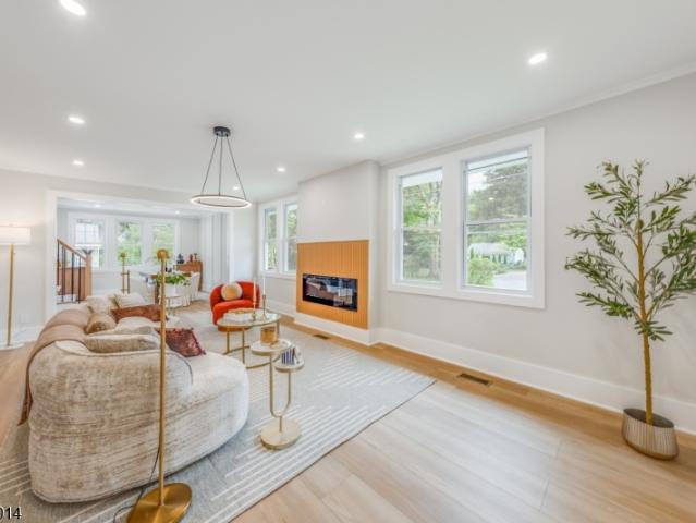 36 Minton Ave
