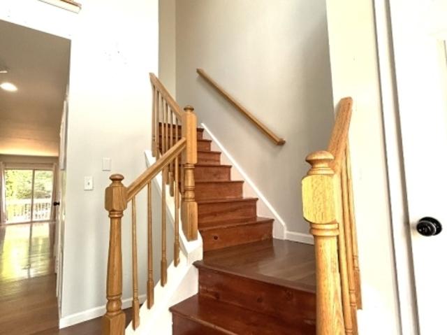 36 Mindy Dr