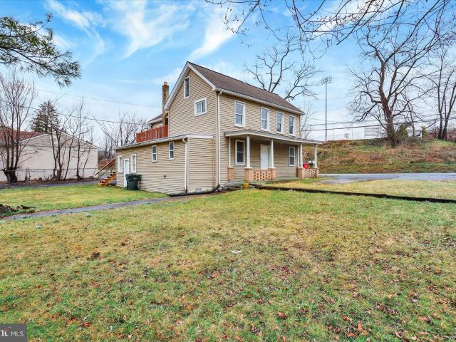 36 Middle Spring Ave, Shippensburg, PA 17257 | MLS #PACB2054