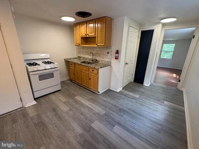 36 Middle Rose Street # 2