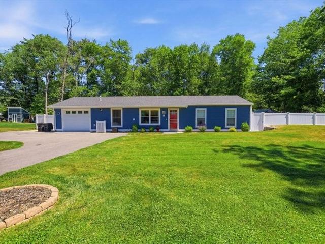 36 Monroe Rd, Hanover, MA 02339