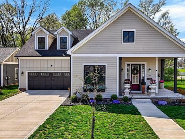 36 N Clinton St, Canal Winchester, OH 43110