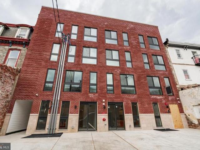 36 N 40th St #UNIT 3, Philadelphia, PA 19104