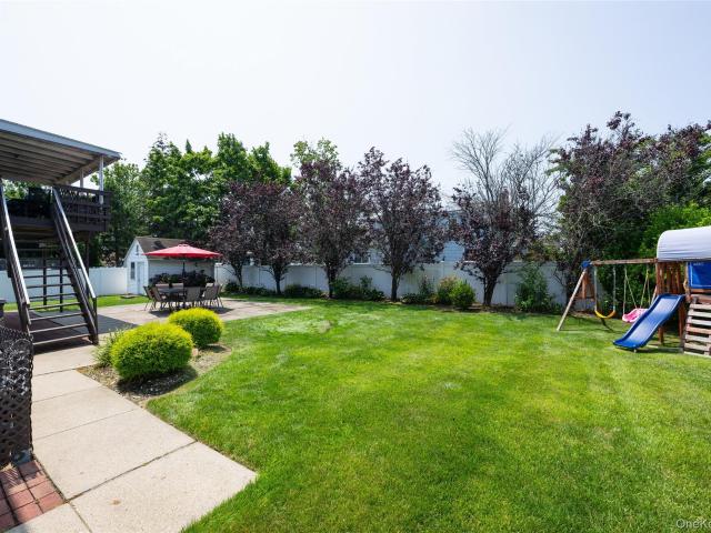 36 Osceola Avenue
