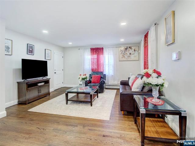 36 Orchard Place