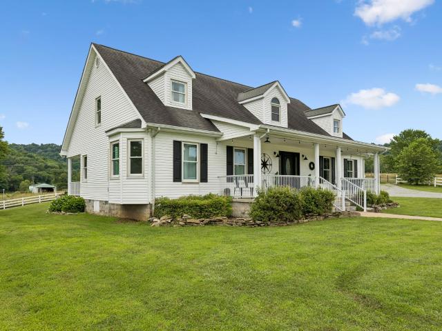 36 Parker Valley Ln