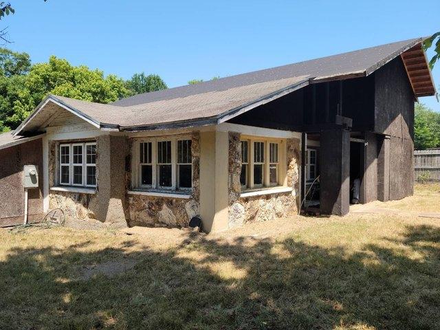 36 Peace Valley Rd, Ash Flat, AR 72513