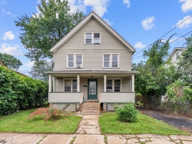 36 Pulaski St, Bloomfield, NJ 07003