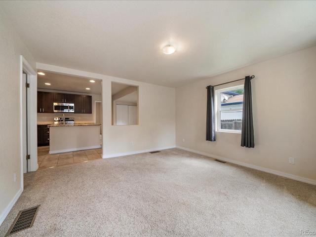 36 Reed Place