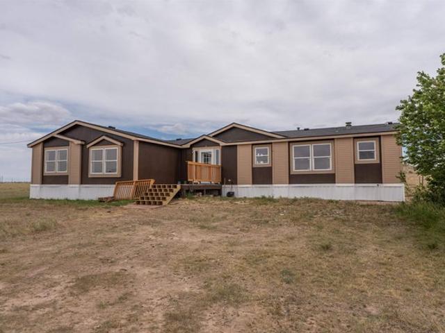 36 Rocky Rd, Douglas, WY 82633