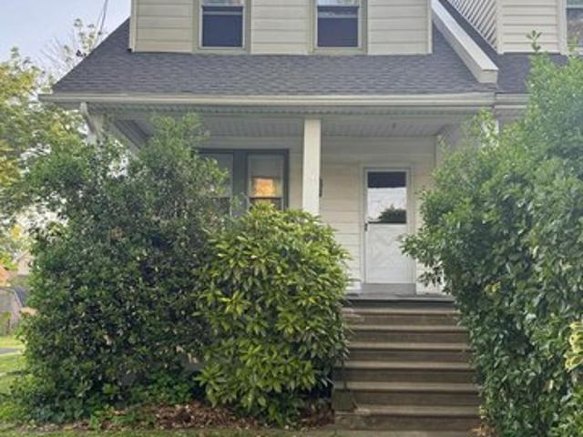 36 S Sycamore Ave, Aldan, PA 19018