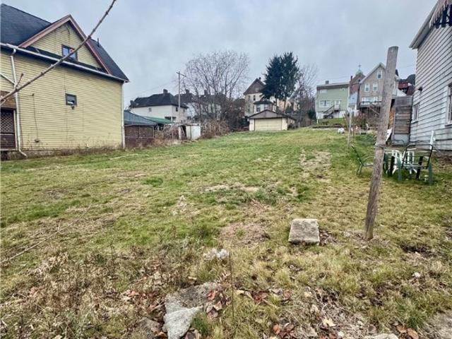 36 Schoonmaker Ave