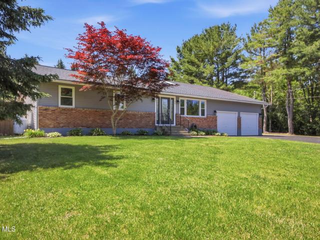36 Snake Hill Road