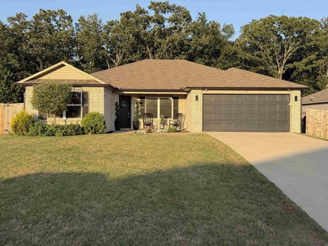 36 Spring Ridge Ln, Conway, AR 72032