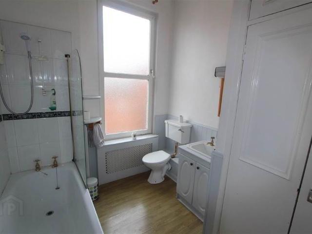 36b Agincourt Avenue, Belfast, BT7 1QA