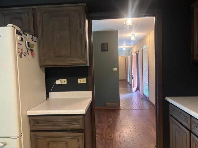 36W527 Oak Hill Drive