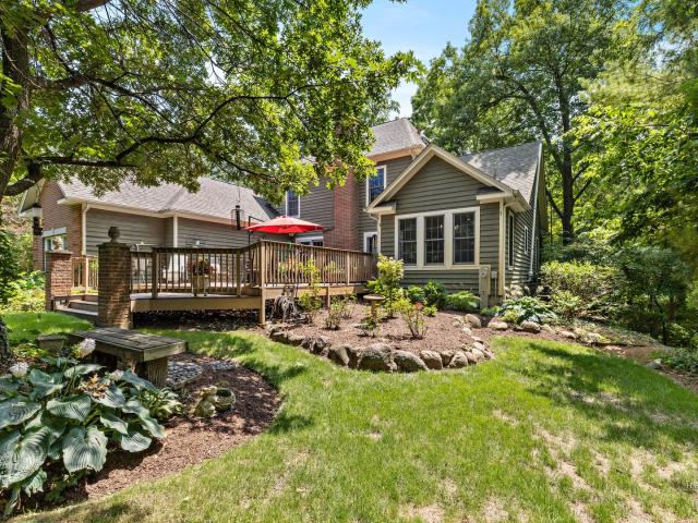 36W628 Oak Hill Drive