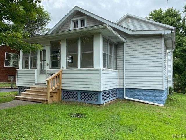 3704 Aberdeen Ave, Alton, IL 62002