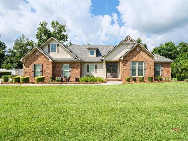 3704 Bermuda Run Dr, Valdosta, GA 31605