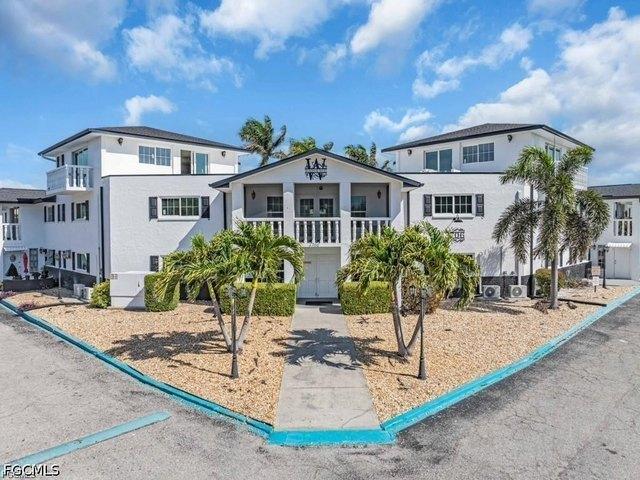 3704 Broadway Apt 110, Fort Myers, FL 33901