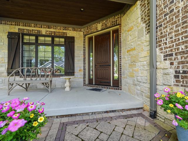 3704 Elio Way