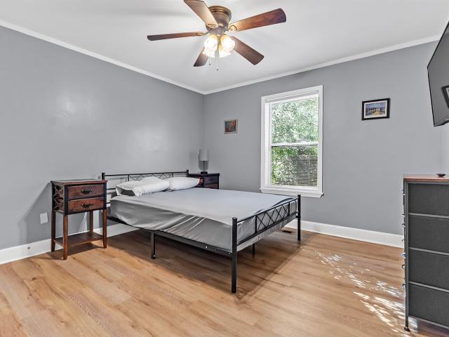3704 friar tuck rd