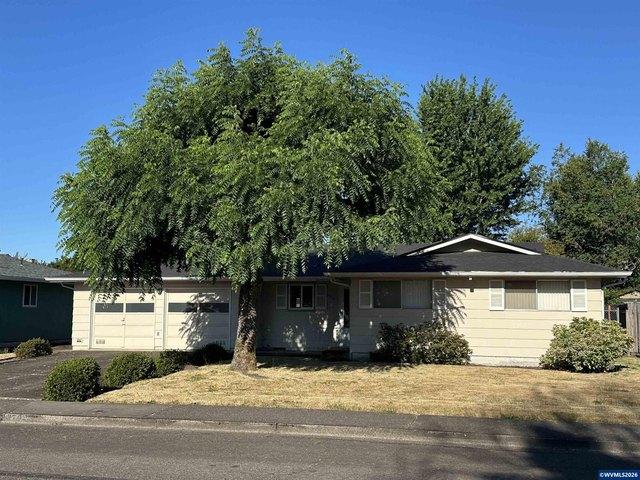 3704 Hill St SE, Albany, OR 97322