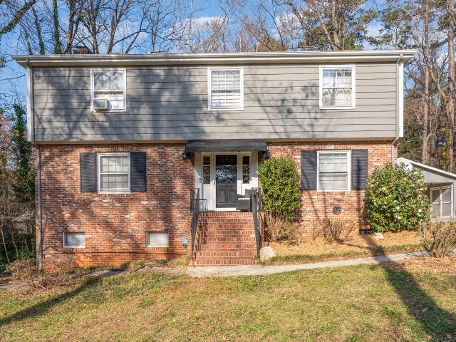 3704 Pembrook Pl, Raleigh, NC 27612 | MLS #10141