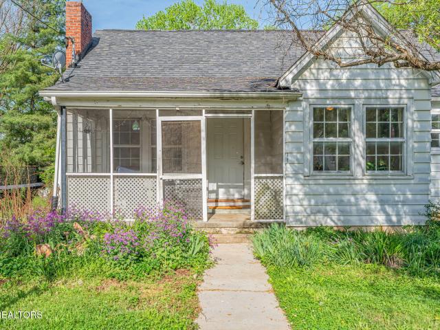 3705 Alpine Drive