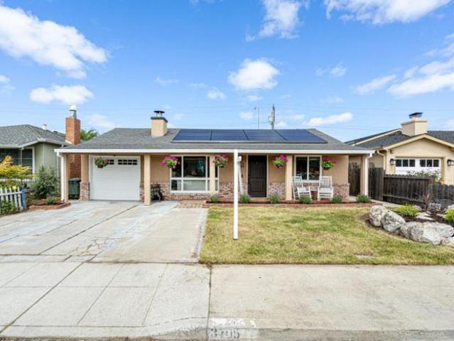 3705 Branson Dr, San Mateo, CA 94403