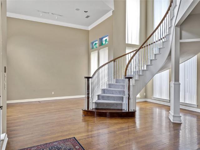 3705 Country Oak Court