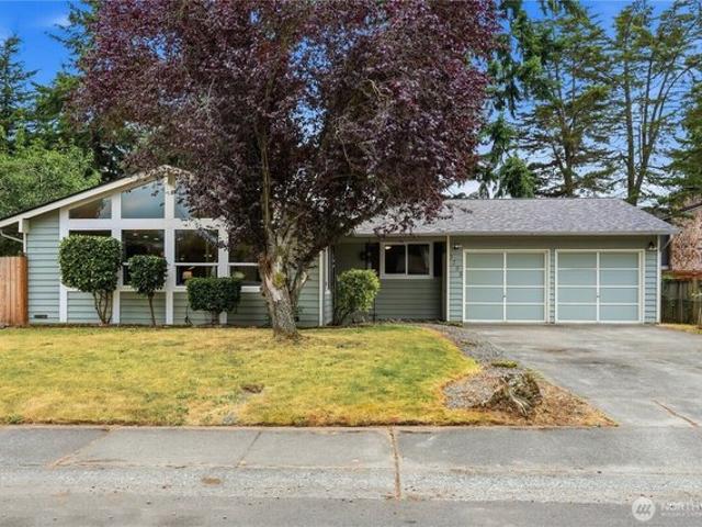 3705 SW 338th Pl, Federal Way, WA 98023