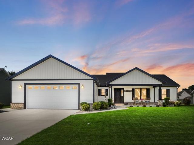3705 Sky Hawk Dr, Elida, OH 45807