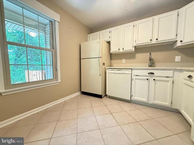 3705 Waltham Court