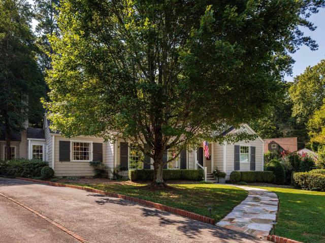 3706 Mountain Park Circle