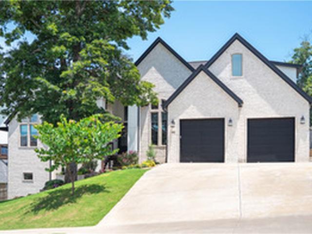 3706 NW Riverbend Road
