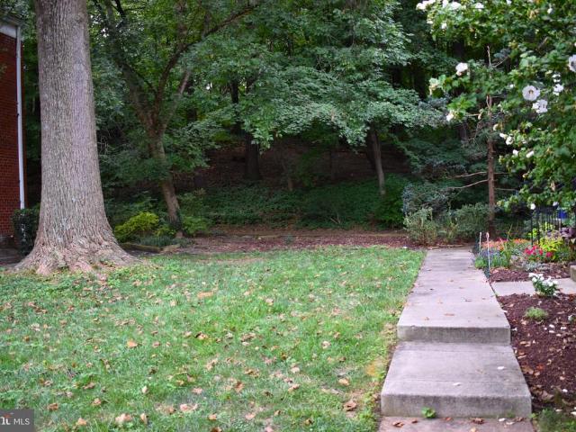 3706 Gunston Road