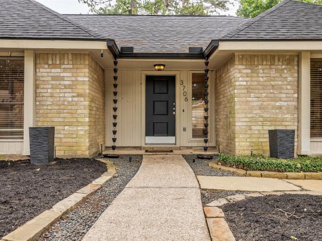 3706 Glenwood Springs Drive