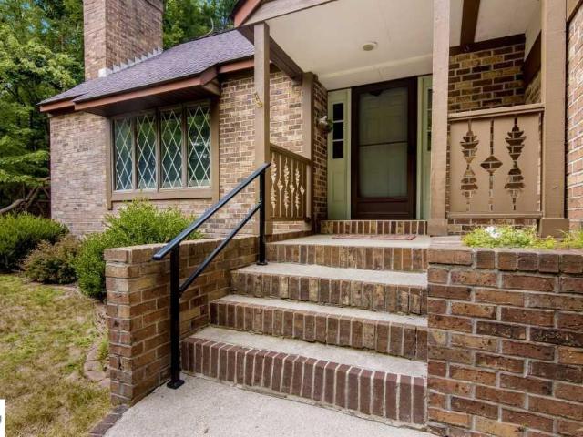 3706 Holiday View Road