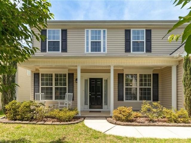 3706 Single Leaf Cir, High Point, NC 27265