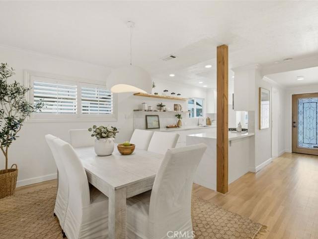 3706 W 157th Street