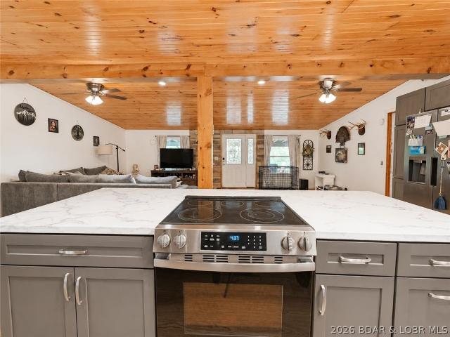 37070 Rambling Road