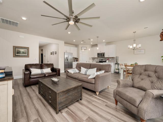3707 Mathewson Way