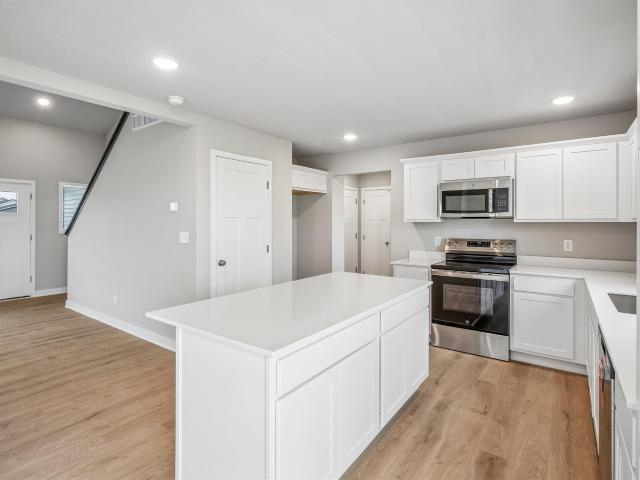 3707 NE 6th Street