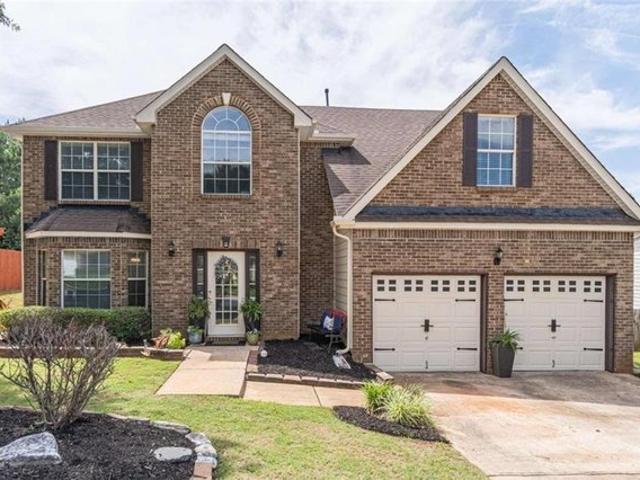 3707 Fremont Dr, Ellenwood, GA 30294